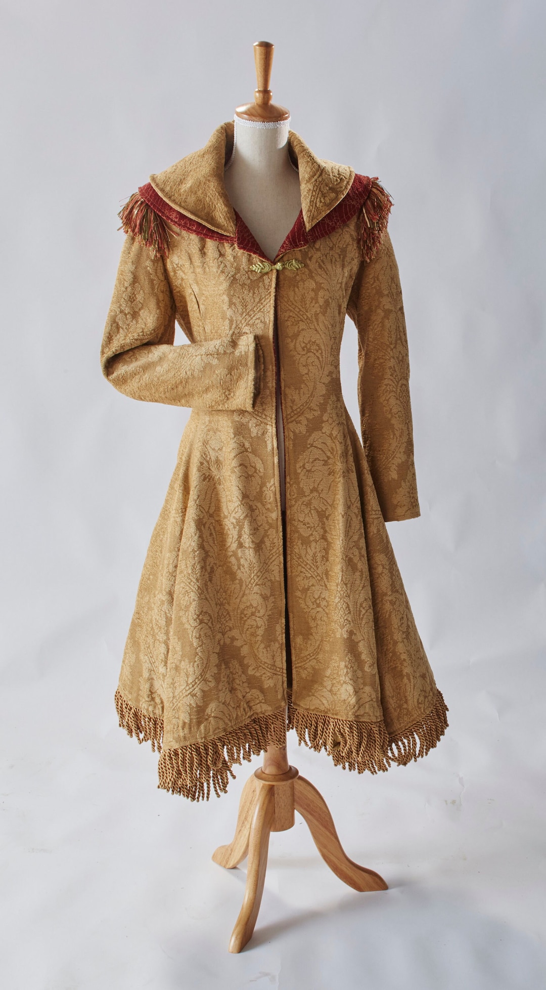 Carpet Bagger Coat Made of Heavier Fabric (not Carpet but a Soft ...