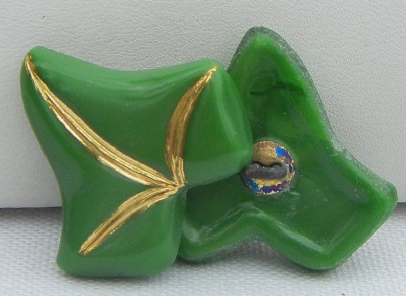 Ivy Leaf Czech Glass Button - Etsy