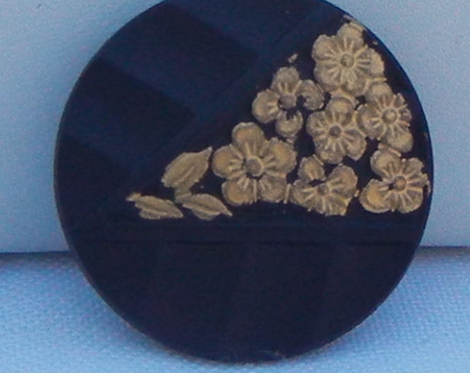 Leafy Triangle Czech Glass Button - Etsy