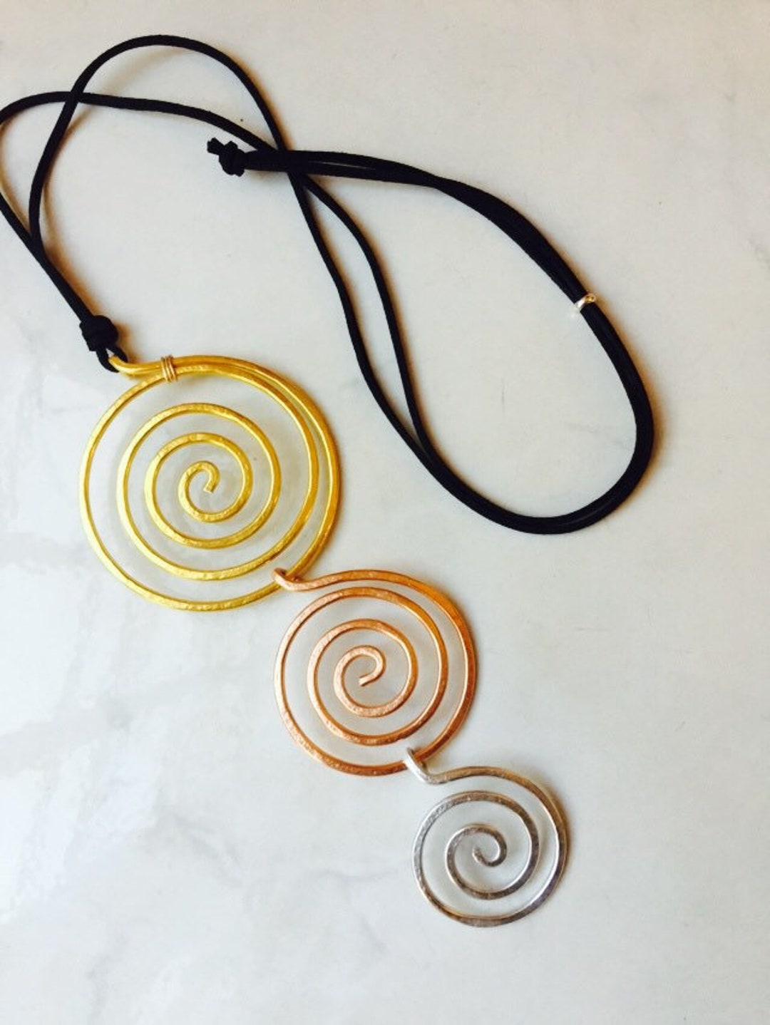 Spiral Metal Necklace, Hammered Metal Pendant Necklace, Metal Jewelry ...
