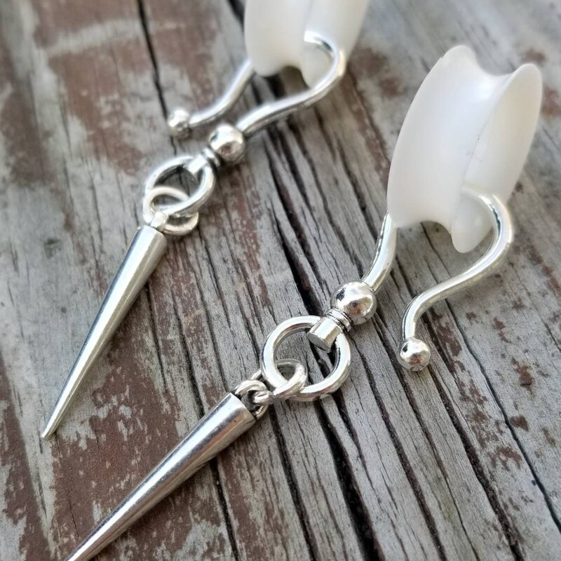 Hanger Plugs - Etsy