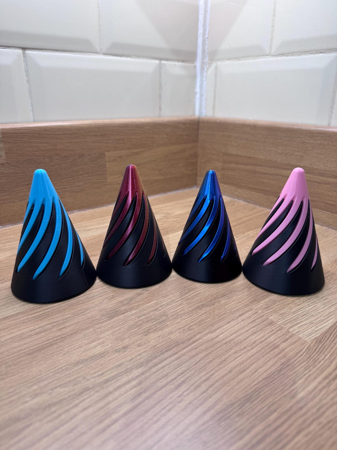 Amazing Impossible 3D Printed Spiral Fidget Toy Cone Pyramid Spinner 2 ...