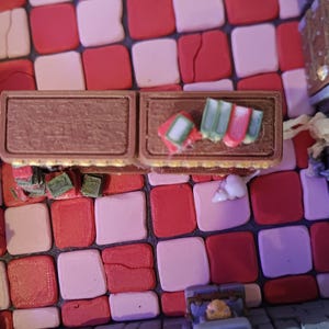 Colour 3D Printed Heroquest-scale Bookshelf Collection types A, B, C ...