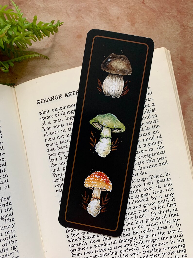 Mushroom Bookmark Cottage Core Bookmark Mycology Gift - Etsy