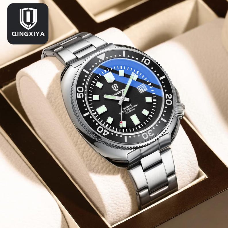 Scratch Resistant Glass, 30M Water Resistance, Quartz, F Seiko Strap ...