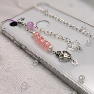 Itzy Keychain | Itzy Lightstick & Phone Charm | Kpop Merch | K-pop Gift ...