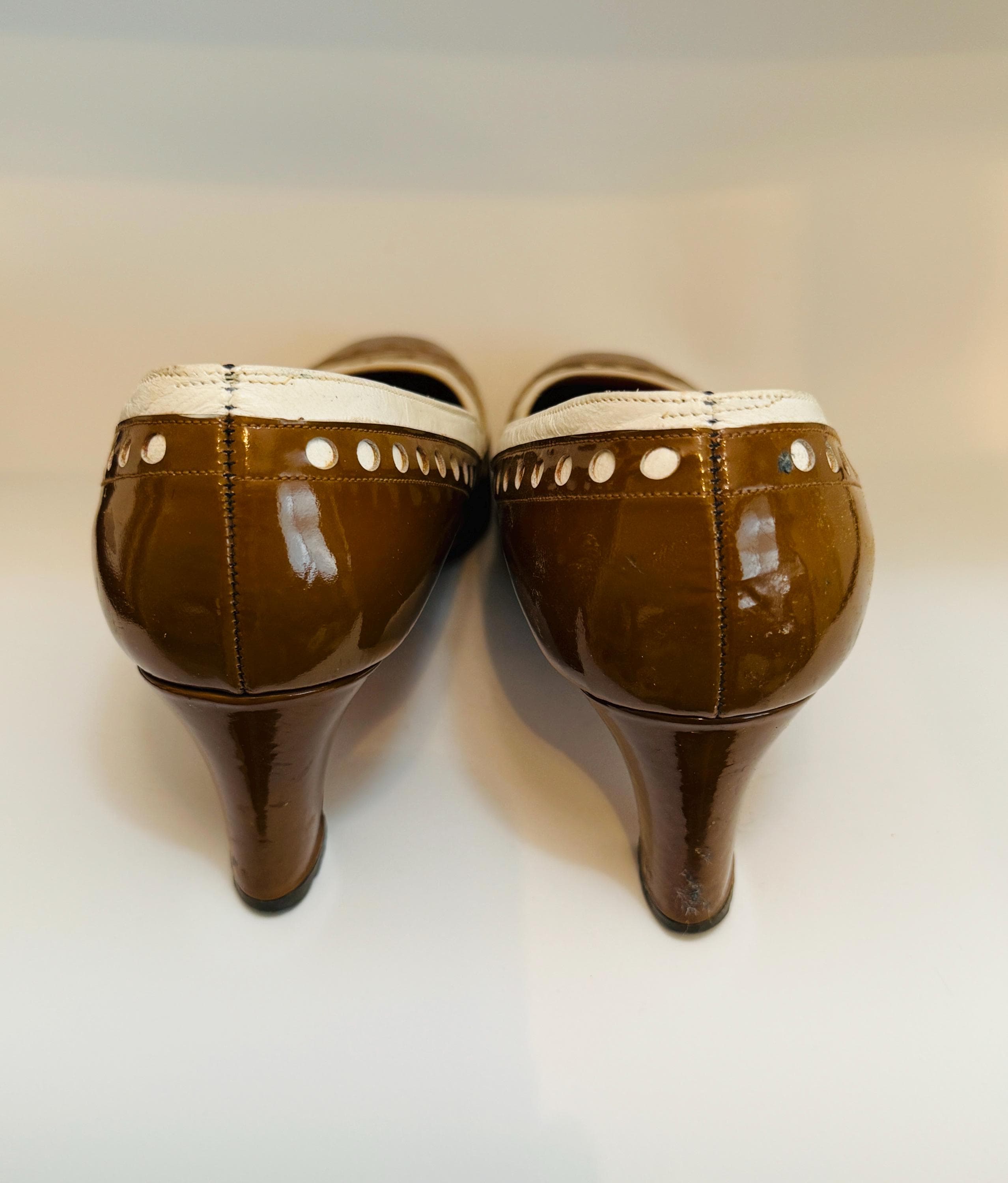 Vintage Brown Off-white Leather Spectator Pump, Women's Size 6.5 ...