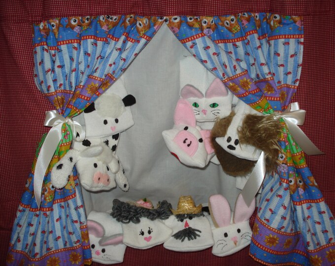 Puppet Theater Stage With 9 Sock Puppets Included - Portable ...