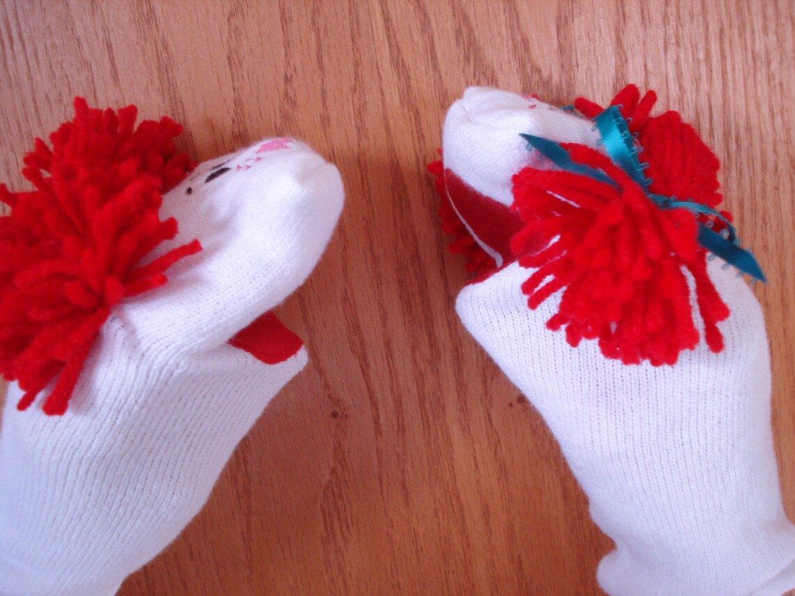 Set of 2 Sock Puppets Boy and Girl With Red Yarn Hair Daycare - Etsy