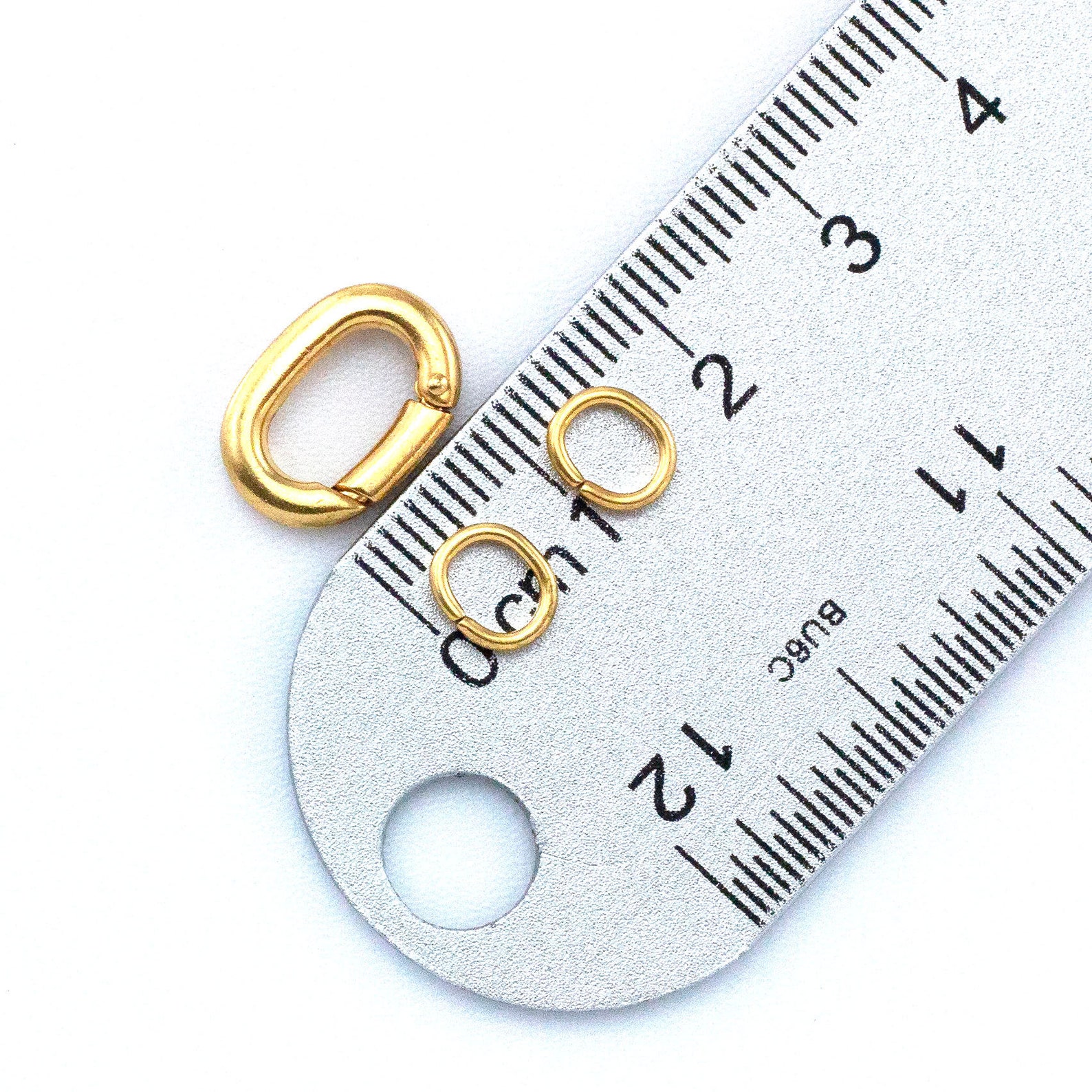Triggerless Oval Clasp With 2 Matching Oval Jump Rings in 2 Sizes Gold ...