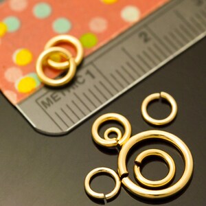 50 14kt Gold Filled Jump Rings You Pick Gauge and Diameter Handmade - Etsy