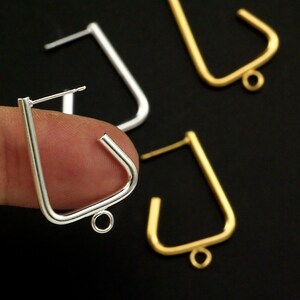 2 Pairs Angled Hoops With Loops in Silver Plate and Gold Plate 24mm X ...