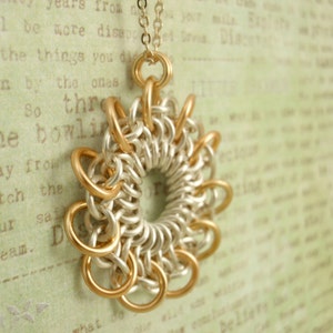 Tatted Lace Pendant Tutorial Stunning Chainmaille Pendant Expert PDF ...