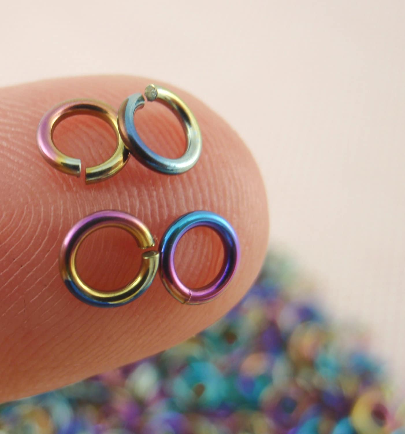 100 Custom Handmade Anodized Niobium Jump Rings in Your Pick - Etsy