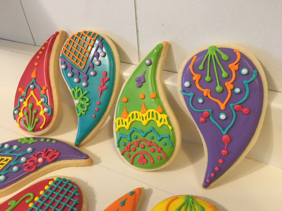 Henna Mehndi Cookies - 1 Dozen - Etsy