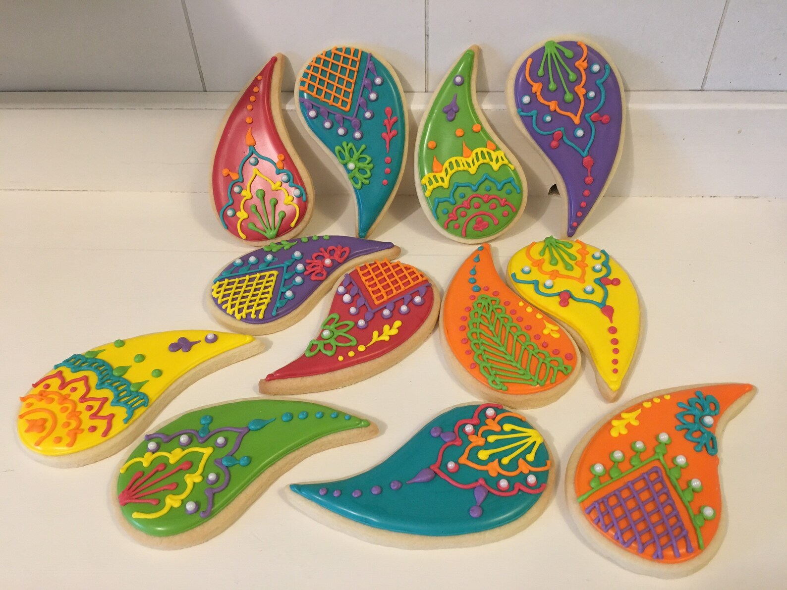 Henna Mehndi Cookies 1 Dozen - Etsy