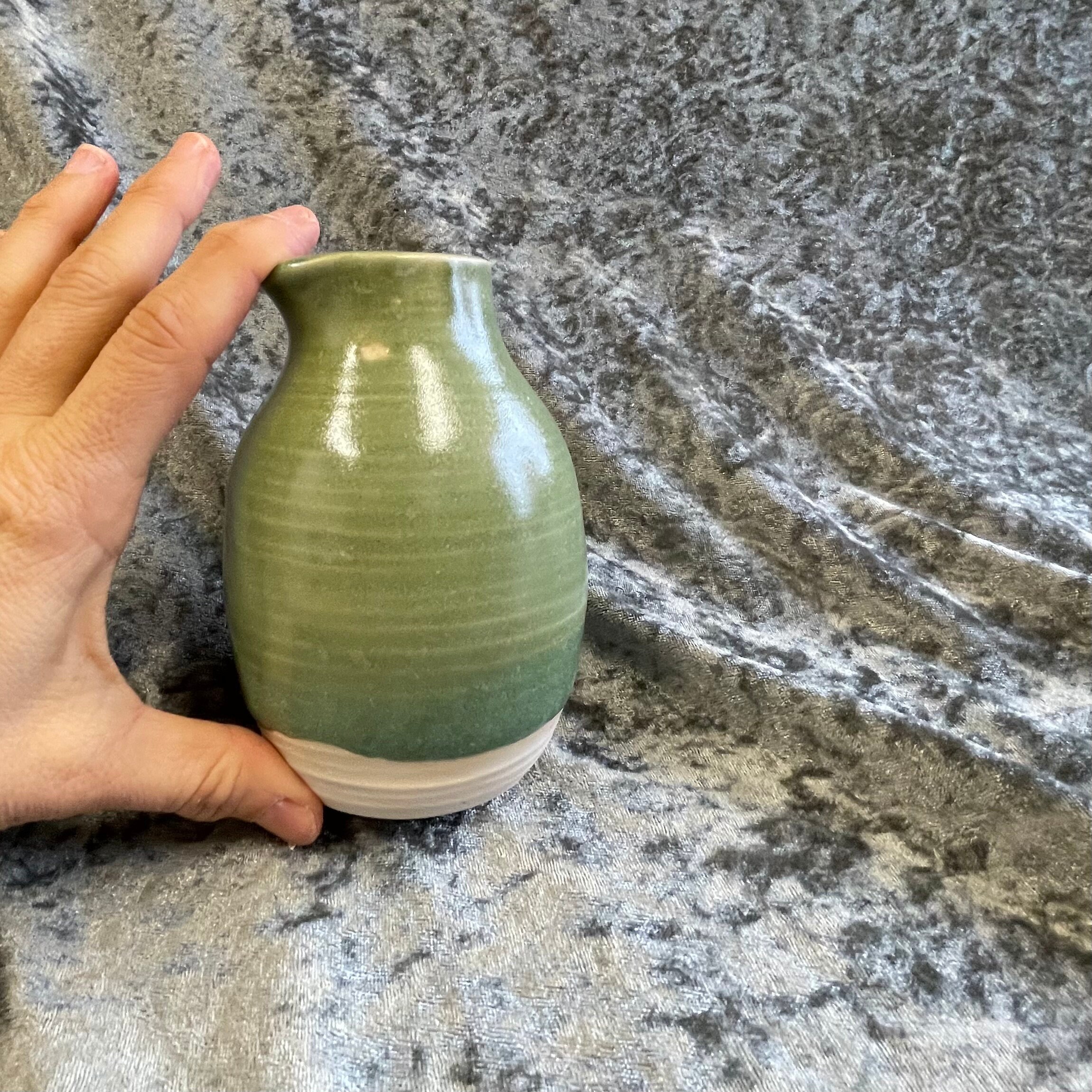 Pitchers & Drinking Sets Drink & Barware Delightful small vase Small ...