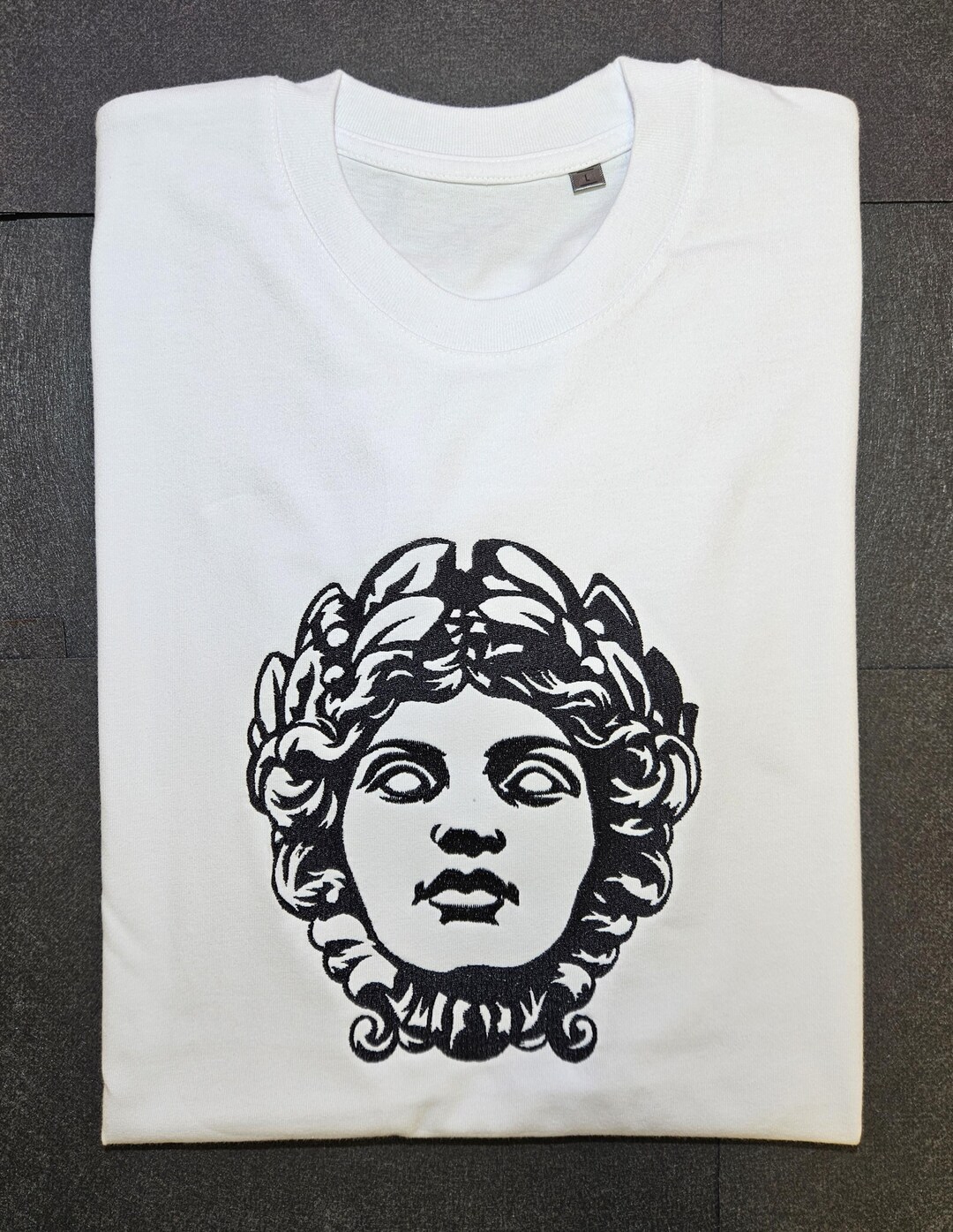 Medusa Head Embroidery Design: Versace Inspired Fashion Patch (PES, DST ...