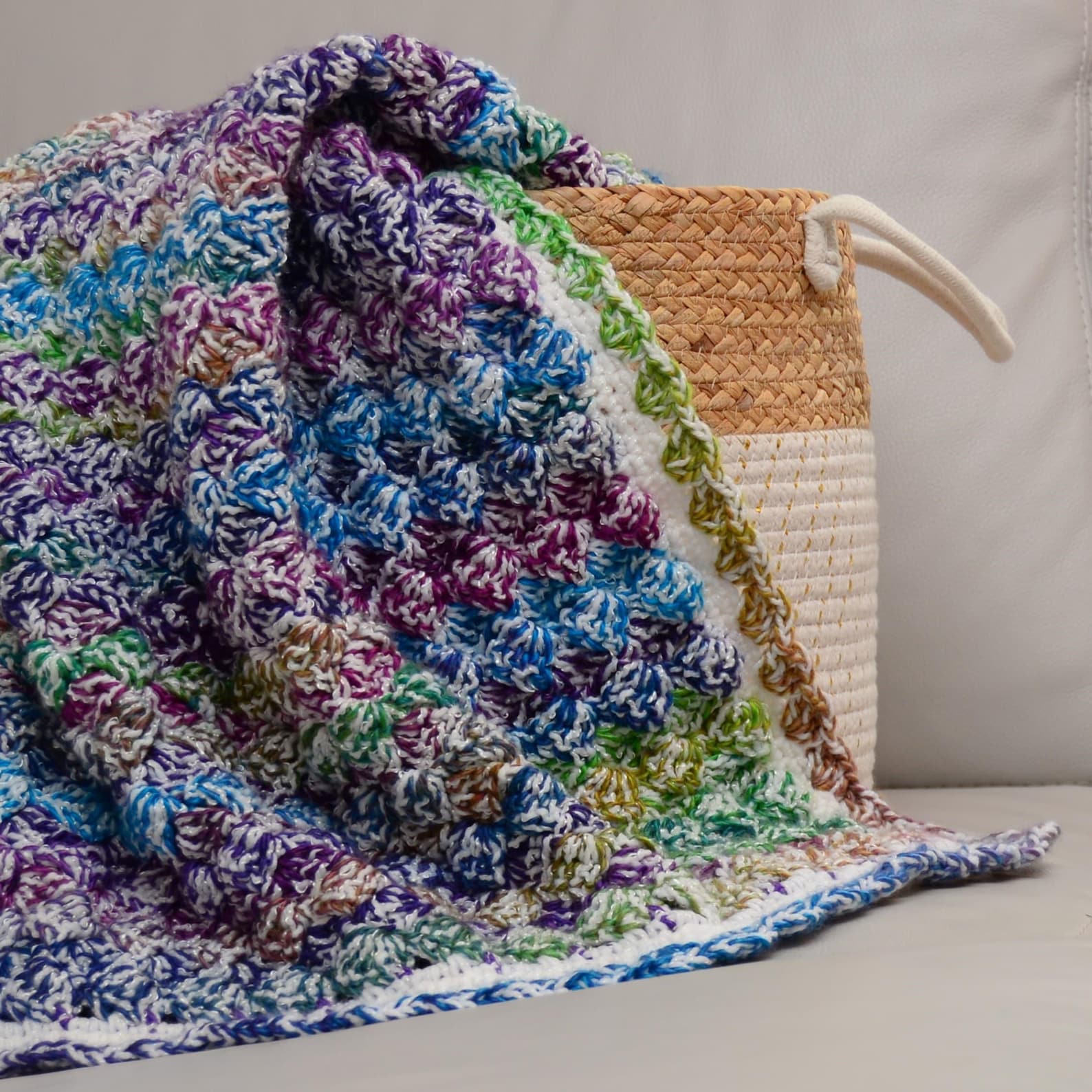 Chunky Crochet Blanket Pattern - Beginner Friendly Crochet Baby Blanket ...