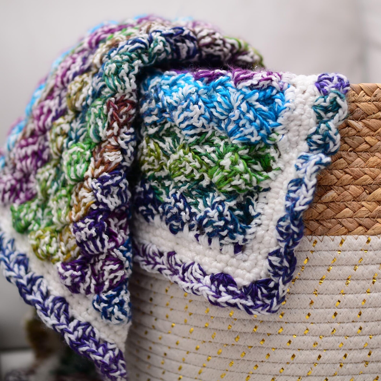 Chunky Crochet Blanket Pattern - Beginner Friendly Crochet Baby Blanket ...