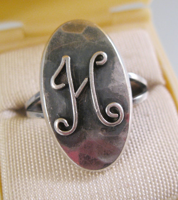 Mid Century Hand Hammered Sterling Silver Signet H Ri… - Gem