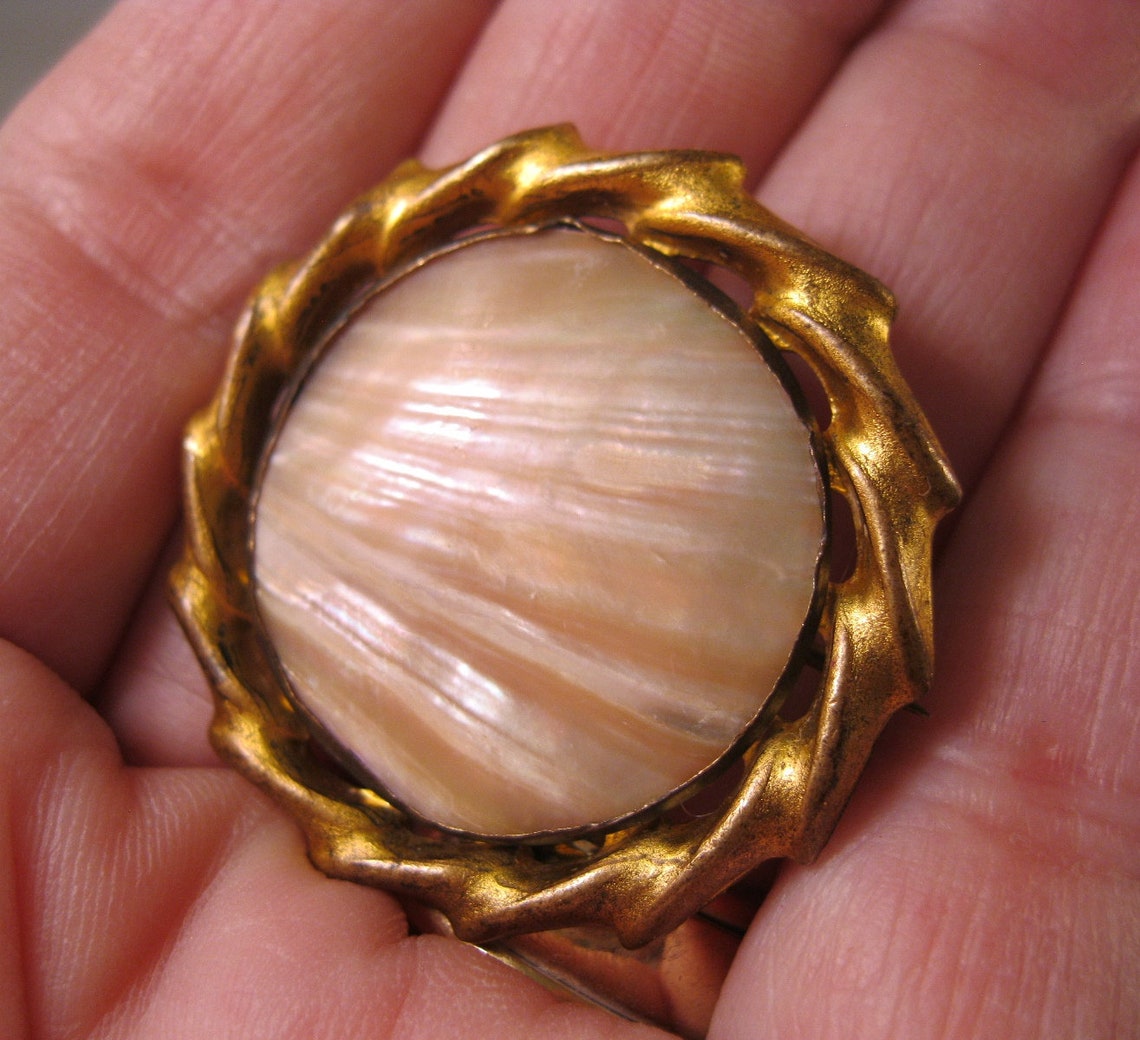 Antique Art Deco Shell Gilt Brooch Antique Brooch Antique - Etsy