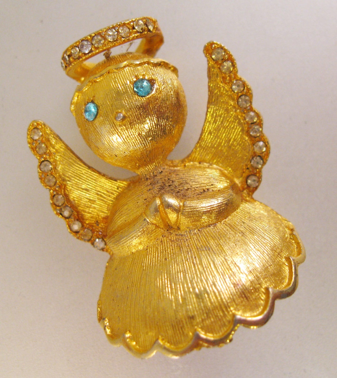 Vintage Signed ULTRA Angel Rhinestone Pin Brooch Gold Tone Vintage Pin ...