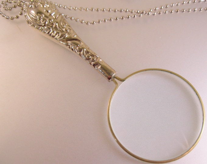 Victorian Style Magnifying Glass Monocle Pendant Necklace Silver Tone ...