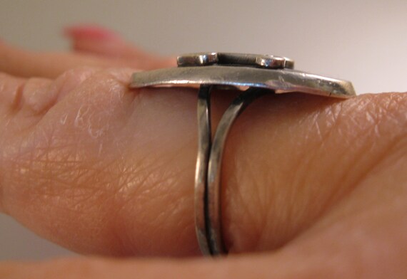 Mid Century Hand Hammered Sterling Silver Signet H Ri… - Gem