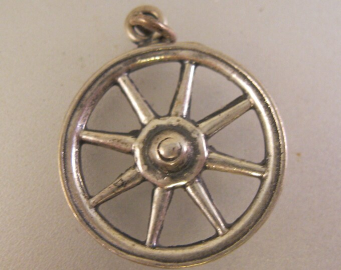 Vintage 3D Sterling Silver Western Wagon Wheel Charm Pendant Vintage ...