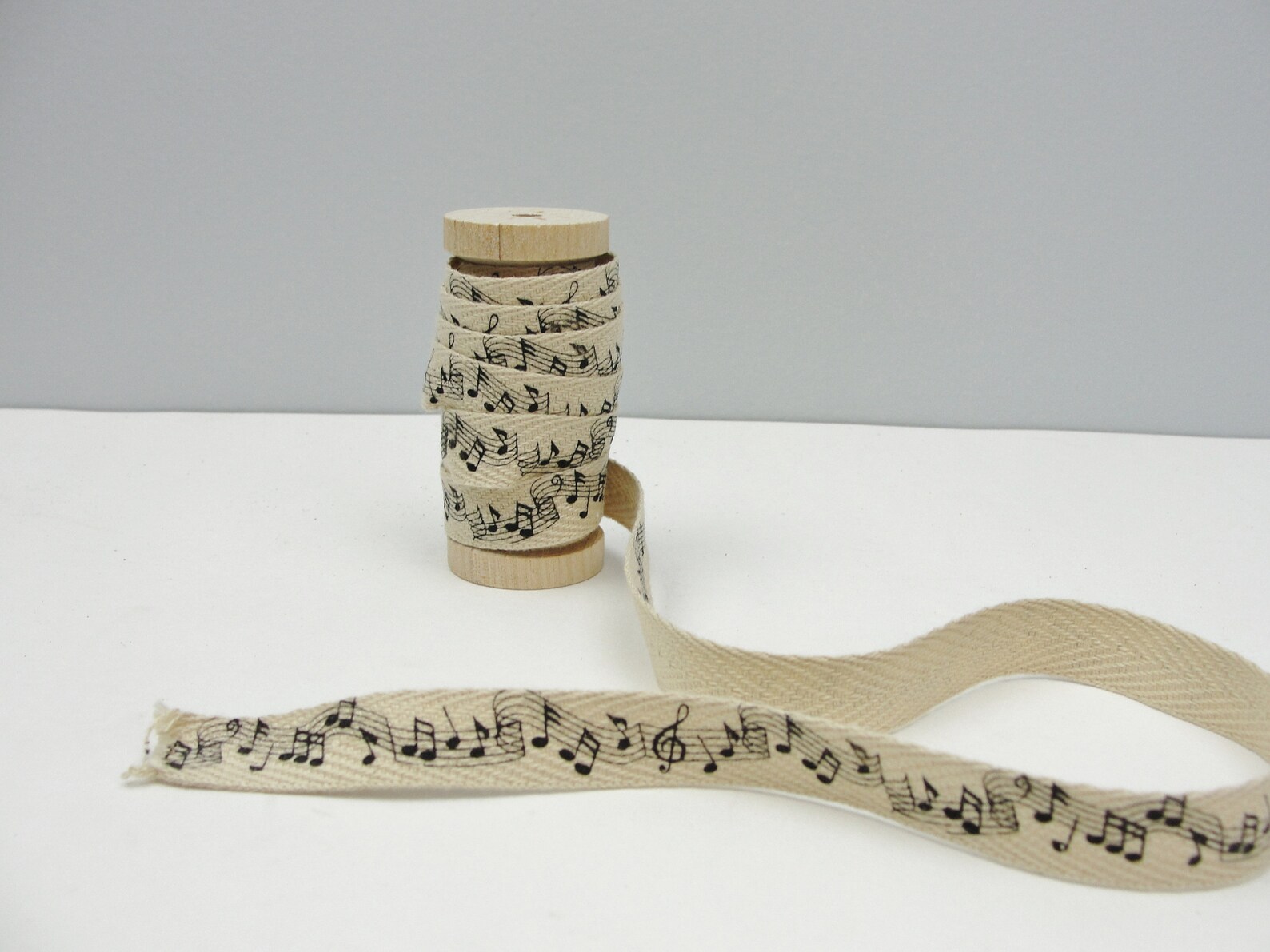 Music Notes Twill Tape 3 Yards on Wooden Spool - Etsy