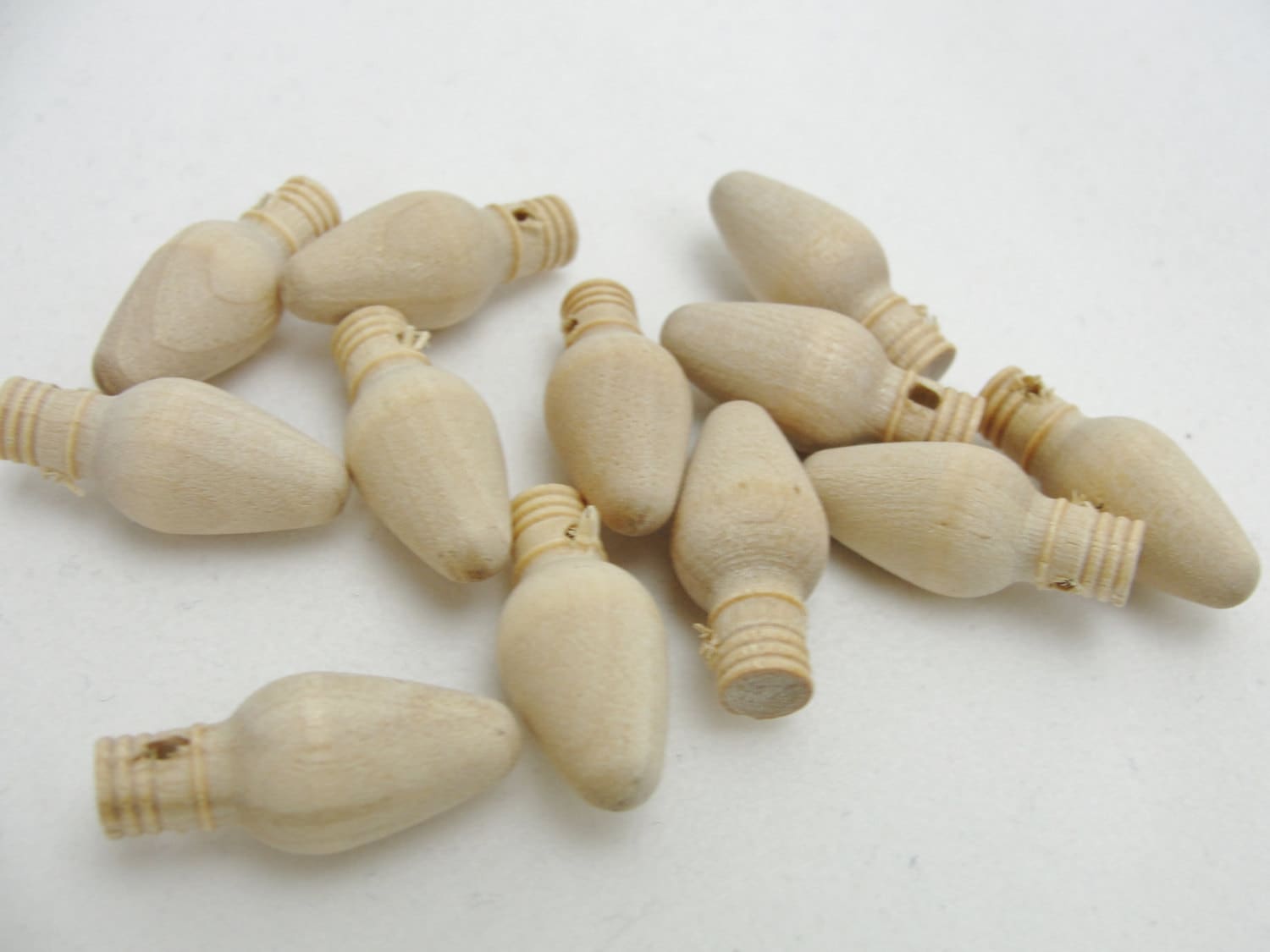 Wooden Light Bulb 1 Wooden Christmas Tree Light Ornament - Etsy