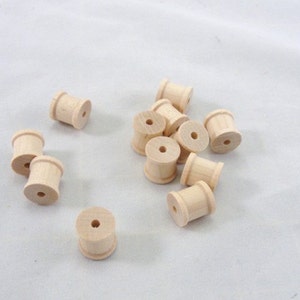 Little Wooden Spools 1/2 Inch X 1/2 Inch Set of 12, Wood Spools - Etsy