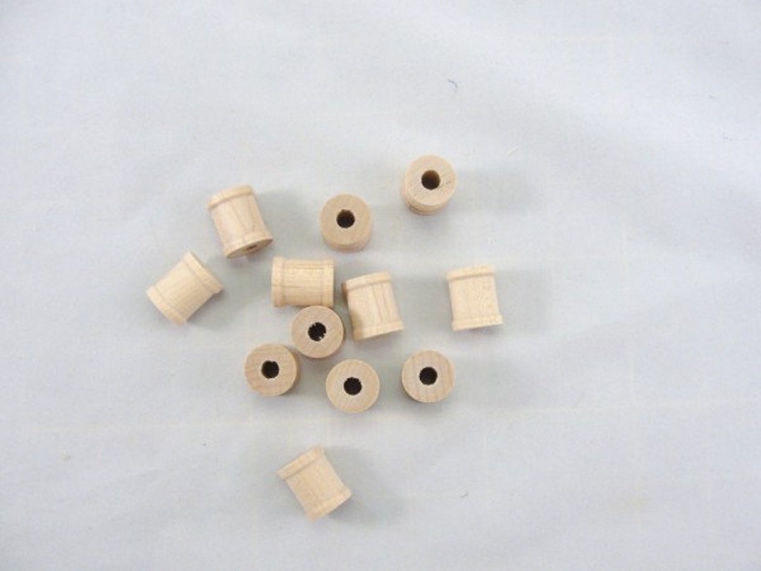Little Wooden Spools 3/4 Inch, Small Wood Spools Set of 12 - Etsy
