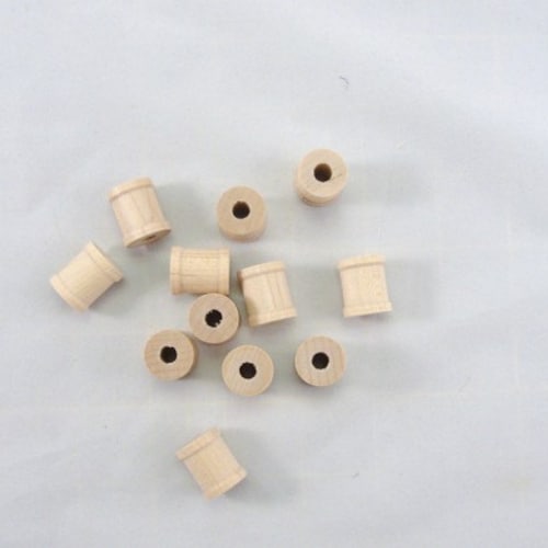 Little Wooden Spools 3/4 Inch Small Wood Spools Set of 12 - Etsy