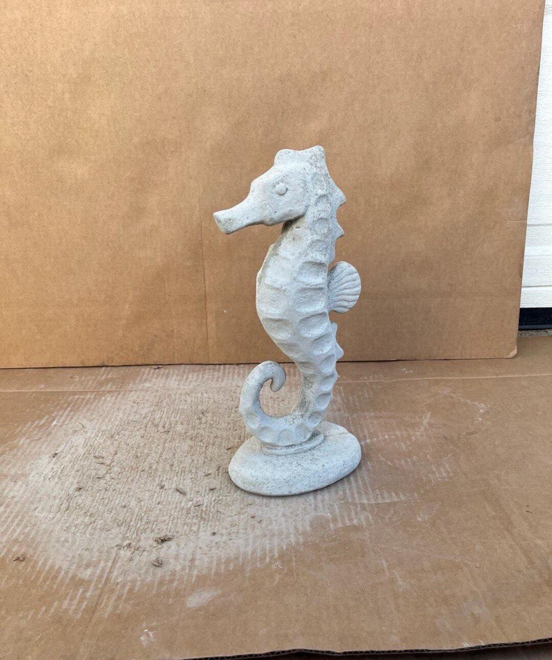 Realistic Seahorse on Base Statue Concrete Seahorse Porch Sculpture ...