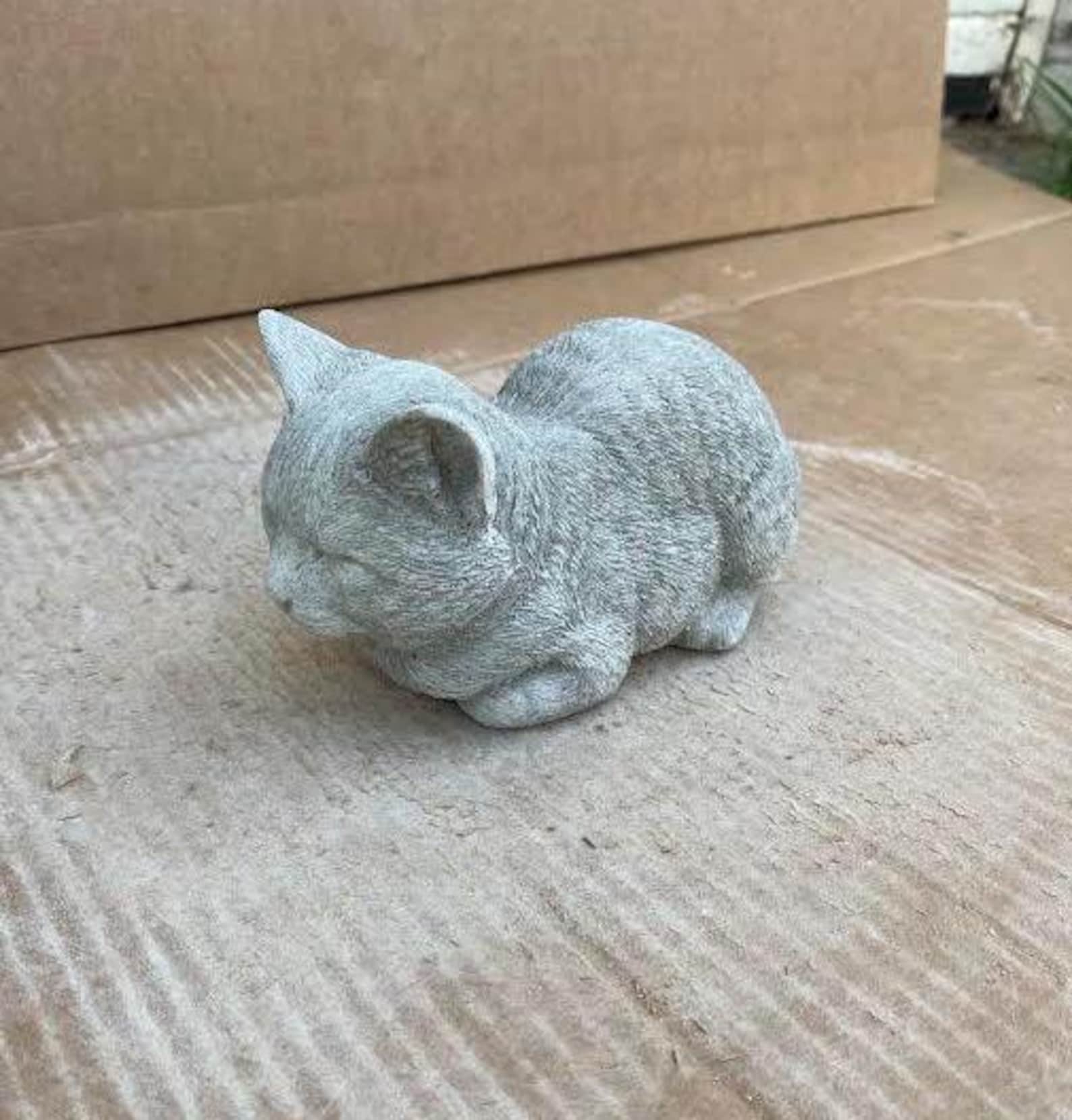 Garden Cat Statue Crouching Cat Memorial Stone Figure Pet Grave ...