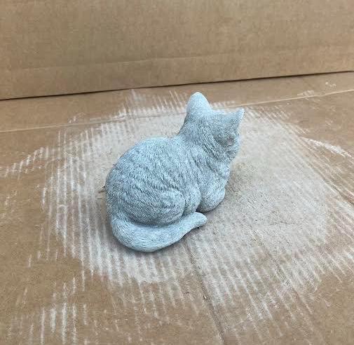 Garden Cat Statue Crouching Cat Memorial Stone Figure Pet Grave ...