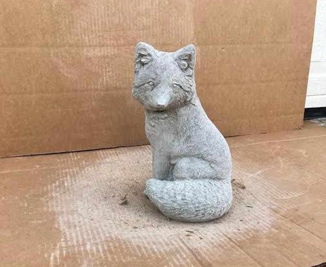 Outdoor Fox Garden Statue Detailed Fox Sculpture Concrete Animal ...