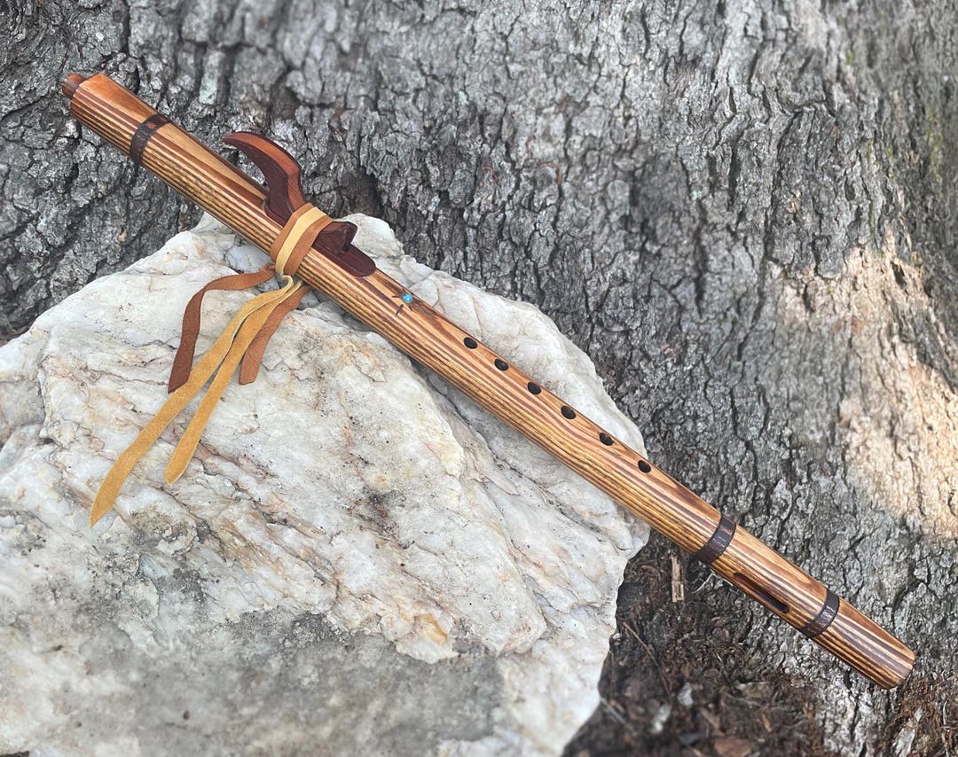 Yellow Pine Key of Am Native American Style Flute, Tree of Life Designs ...