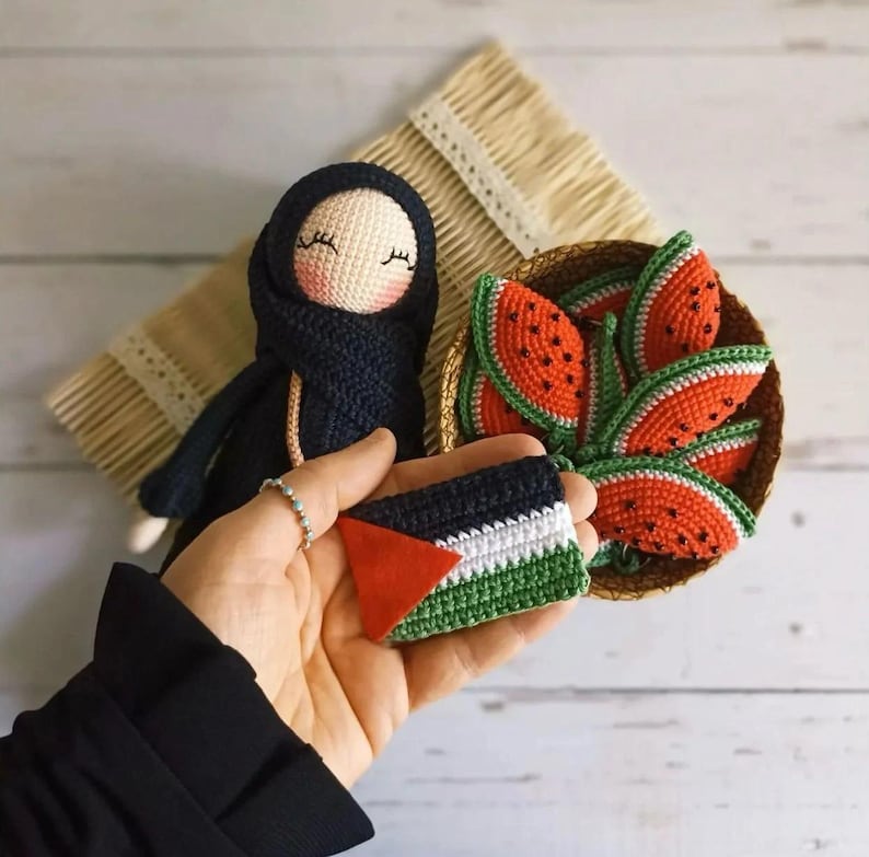 Crochet Hijab Doll, Crochet Palestine Doll, Hijab Doll, Amigurumi ...