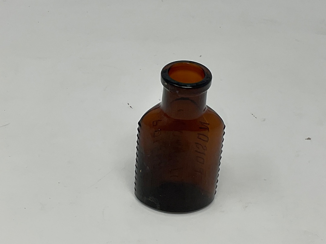 Antique Amber Poison Bottle. Ribbed Triangular Poison Triloid Bottle ...