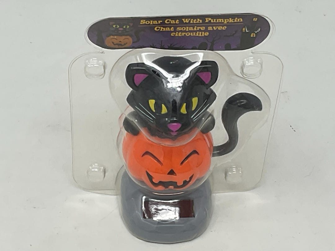 Vintage Halloween Solar Dancer Black Cat and Pumpkin. Solar Powered ...