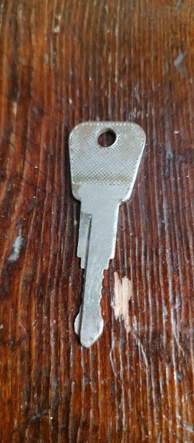 Antique/vintage WASO Petrol Cap Key. Antique British Motor Car Gas Cap ...