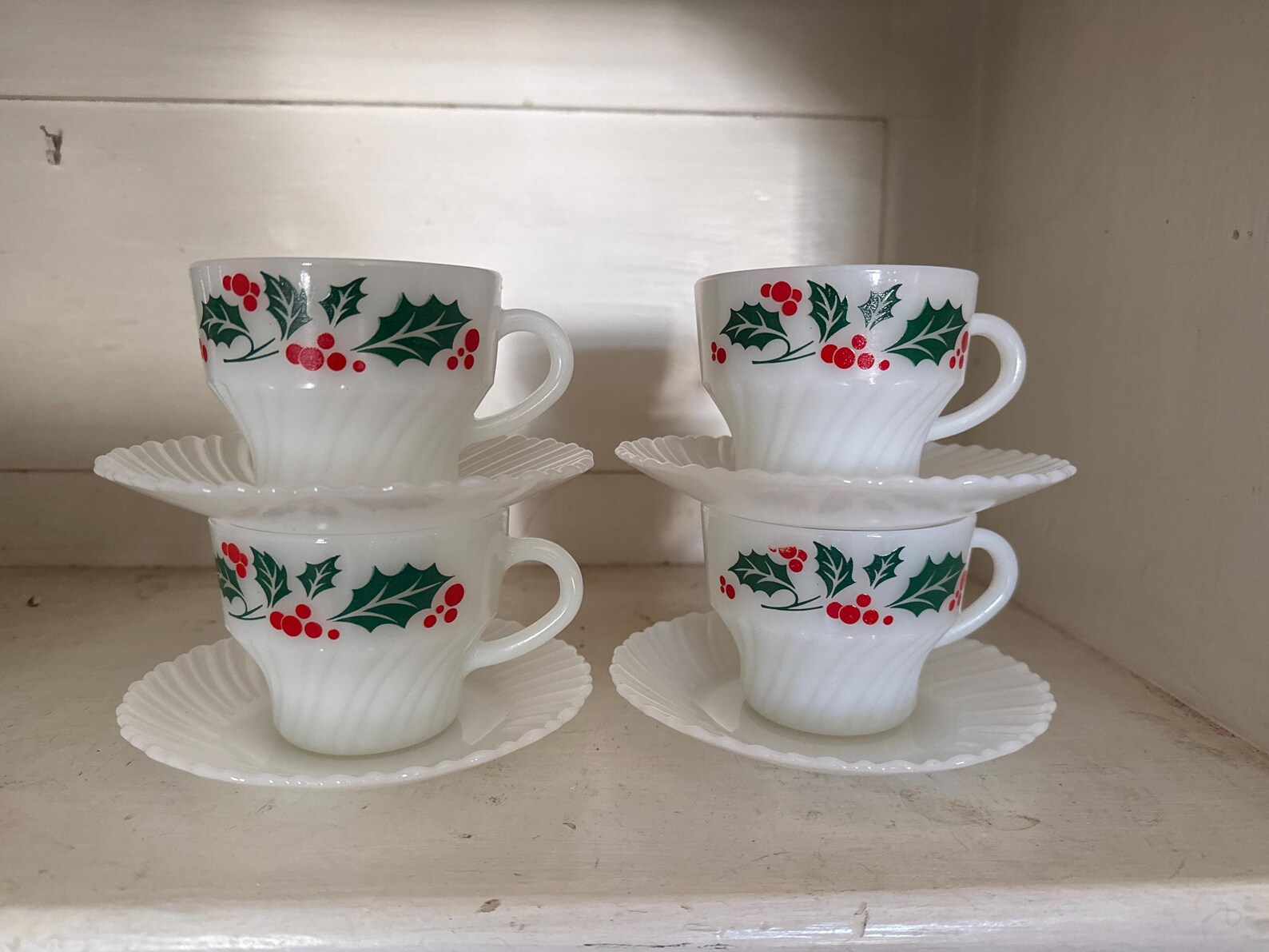 Termocrisa 8 Piece Holly Berry Tea Cup and Saucer Set - Etsy