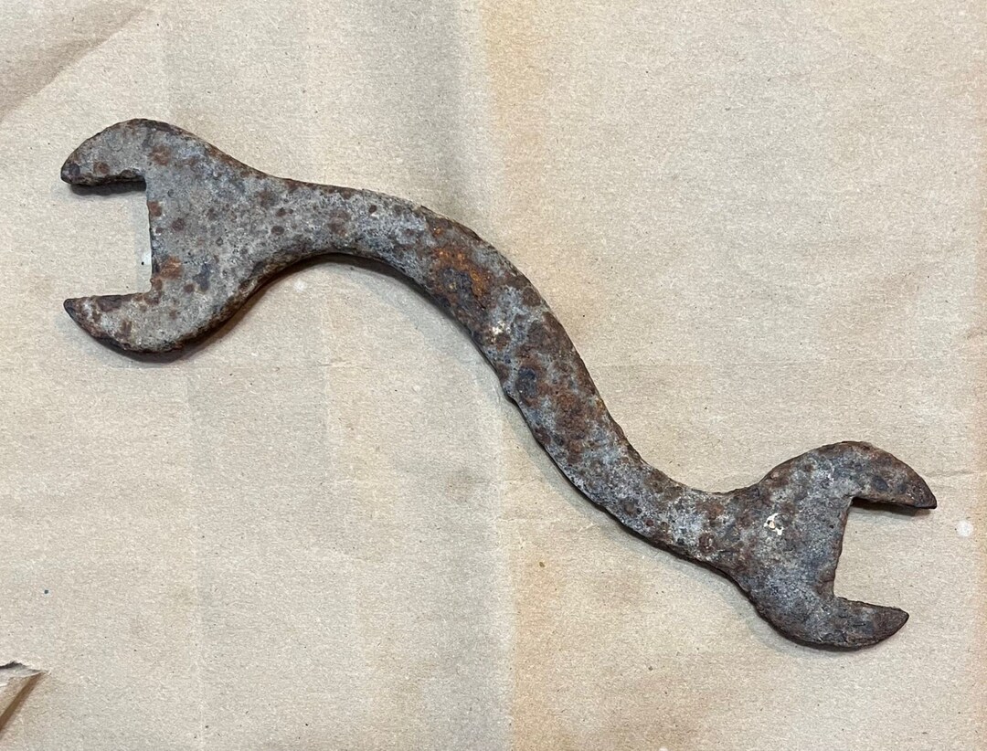 Vintage S Shape Wrench 15/16 and 1 - Etsy