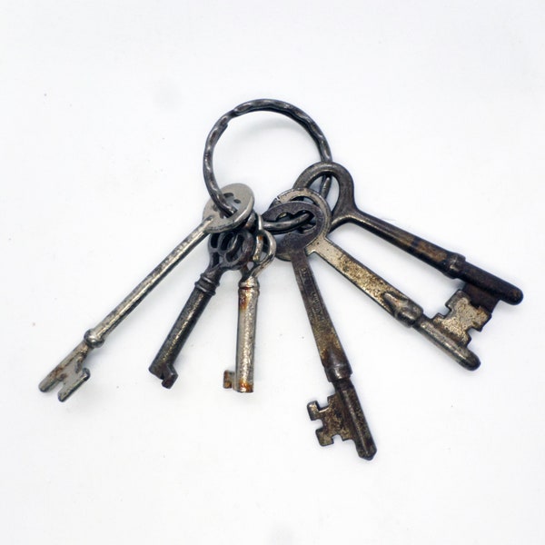 Vintage Clock Key - Etsy