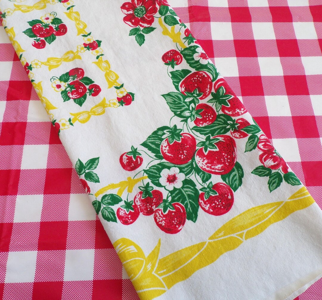 Vintage Kitchen Towel, Made From a Vintage Tablecloth - Etsy