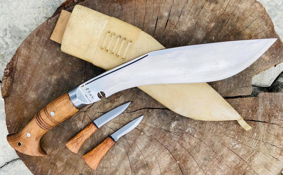 Hand Forged Gurkha Kukuri Knife: 10" Carbon Steel Blade, Rosewood ...