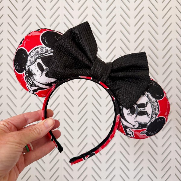 Minnie Handkerchief - Etsy
